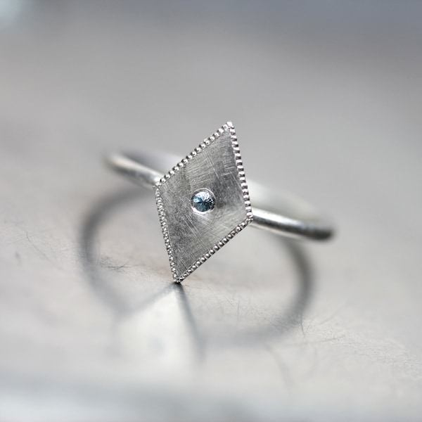 Geometric Shape Ring - Etsy