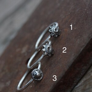 Antique Style Silver Flower Stacking Rings Delicate Primitive Rustic ...