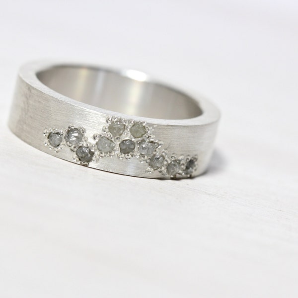 Rustic Diamond Ring - Etsy