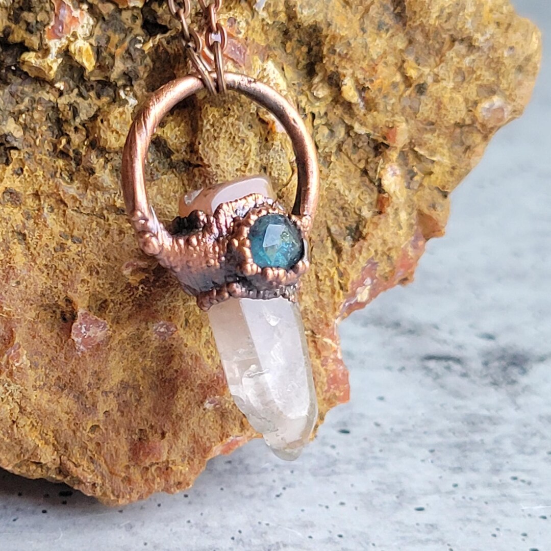 Red Phantom Quartz & Kyanite Copper Pendant Necklace - Etsy