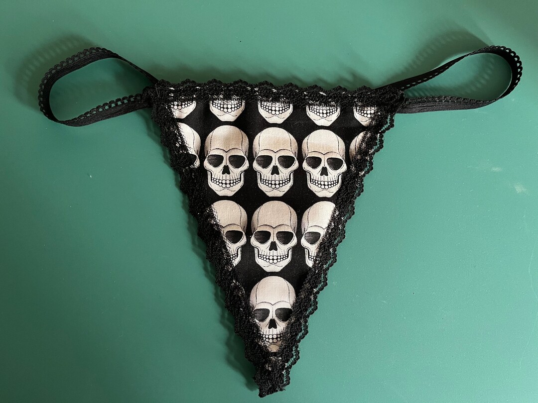 Womens PIRATE Halloween Costume Skull Crossbones String Thong Underwear ...
