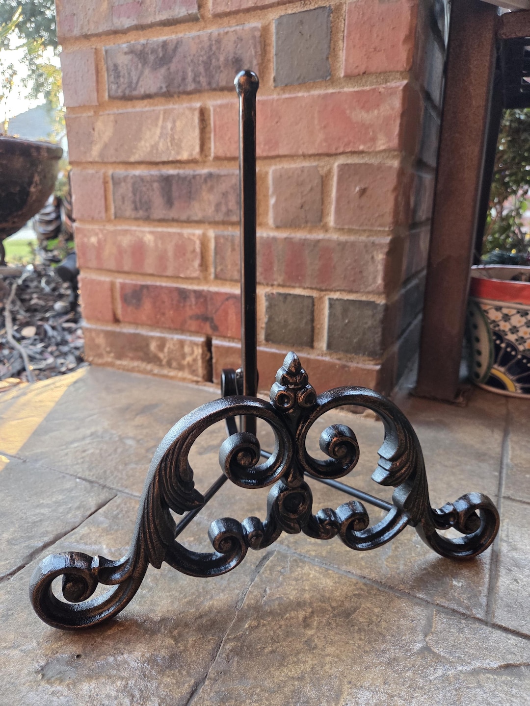 Heavy Iron Easel | PICK YOUR COLOR | Fleur De Lis | Crown | Tuscan ...