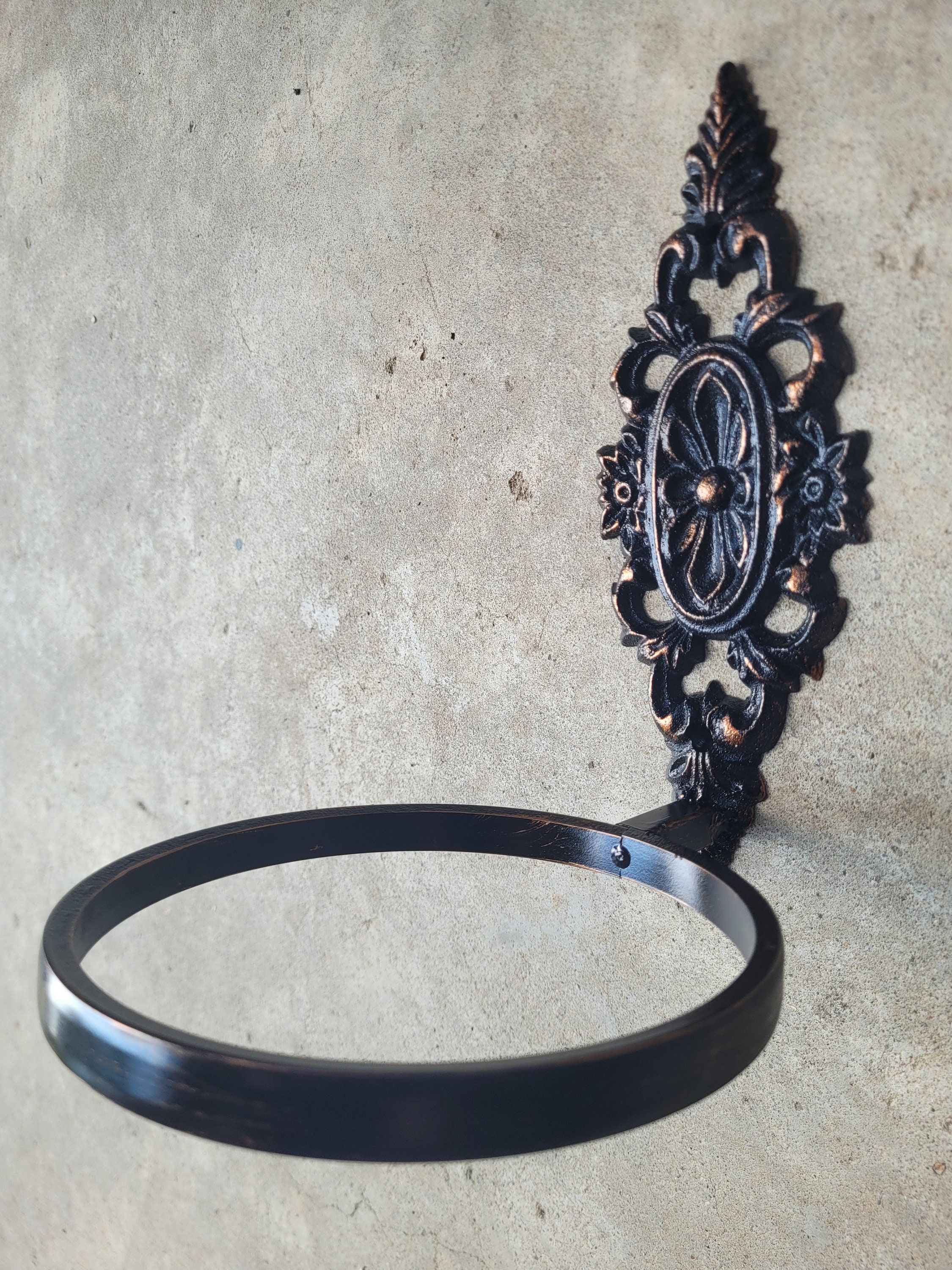 Iron Flower Pot Plant Holder for Wall. - Etsy