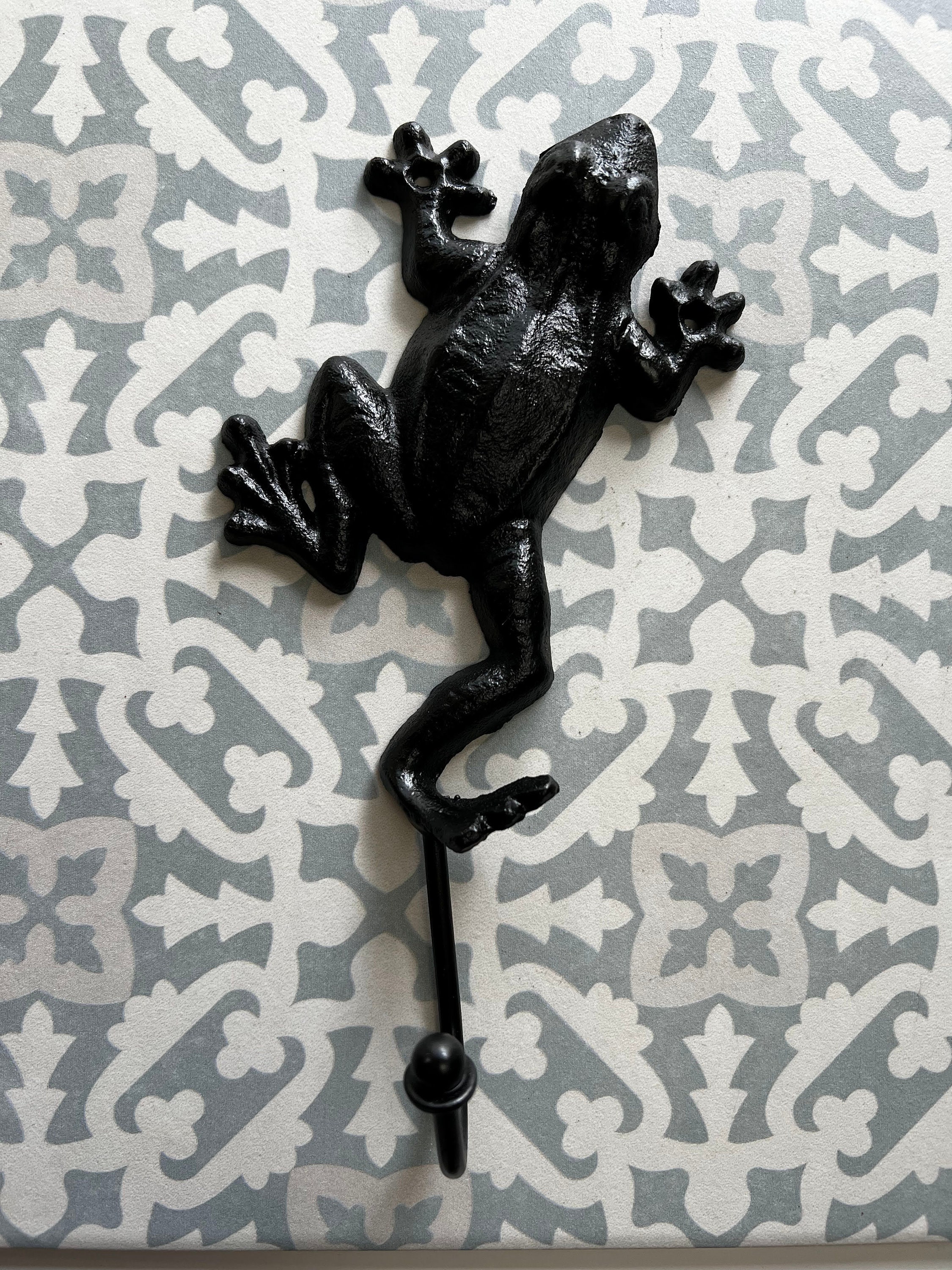 Frog Wall Hook | PICK YOUR COLOR | Cast Iron Wall Coat Rack | Nature ...