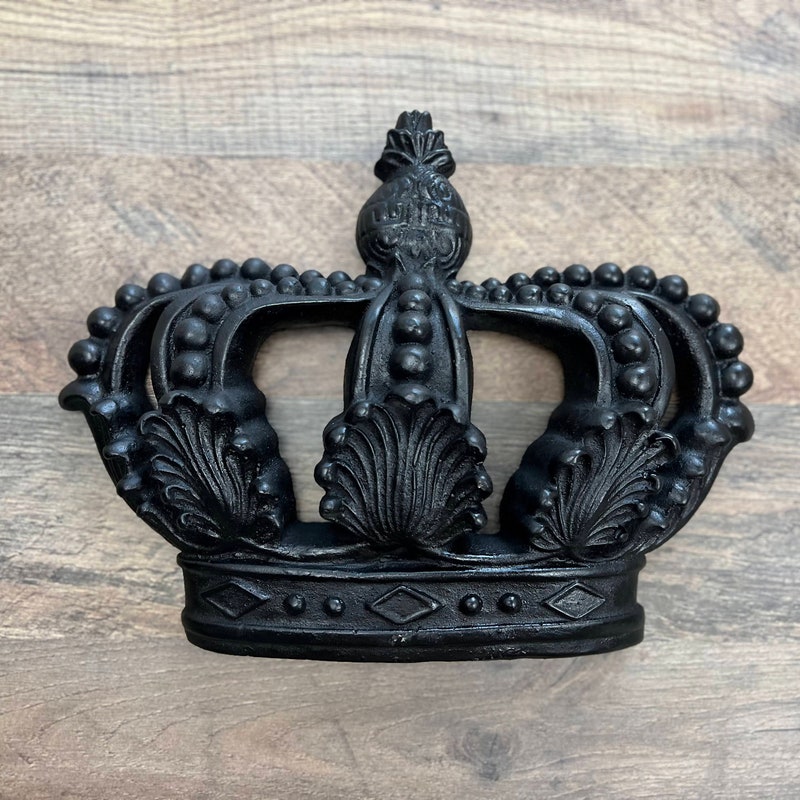 Crown Wall Plaque - Etsy