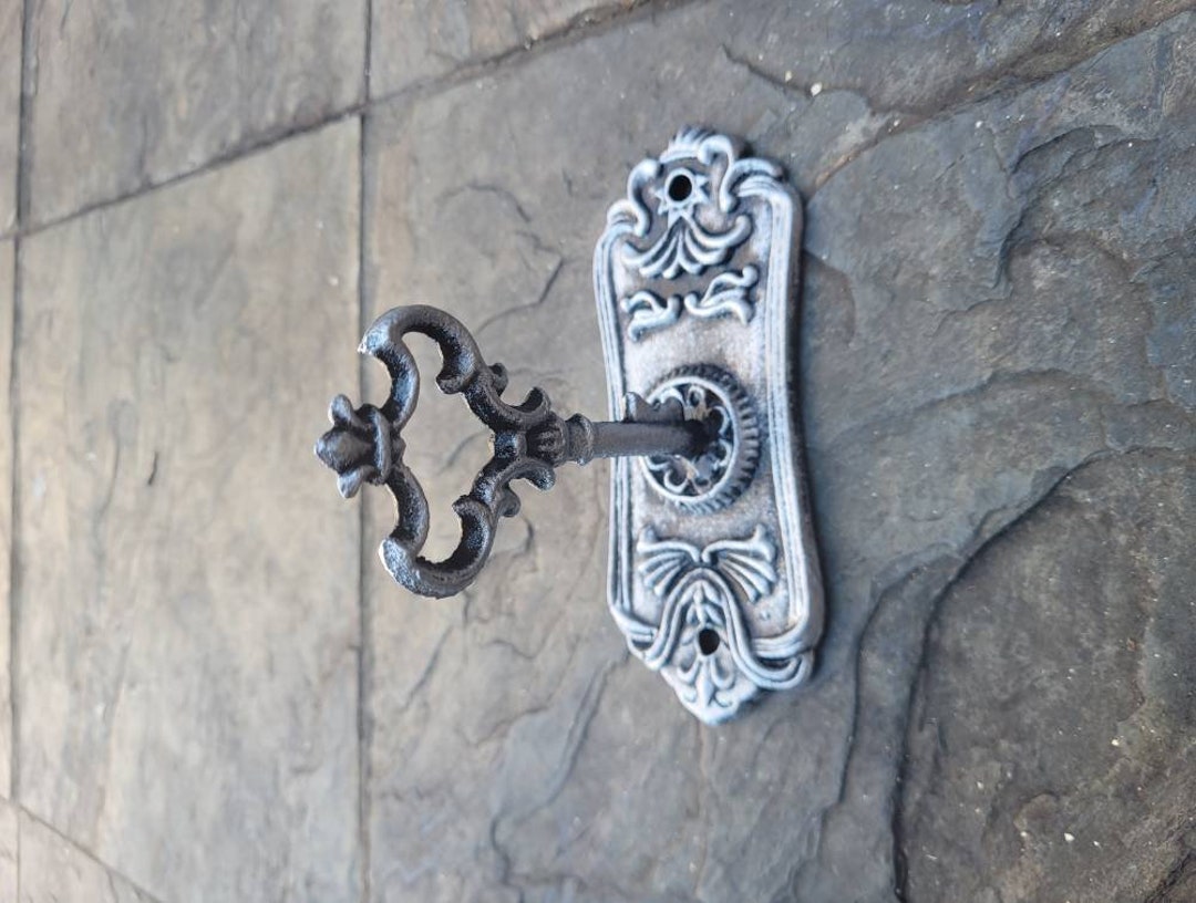 Skeleton Key Wall Hook - PICK YOUR COLOR - Bath Towel Hook, Decorative ...