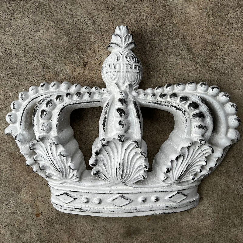 Crown Wall Plaque - Etsy