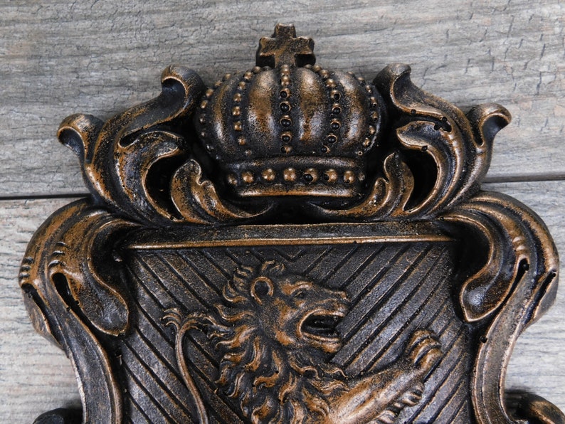 Lion Shield Wall Plaque - PICK YOUR COLOR - Coat of Arms Wall Decor ...
