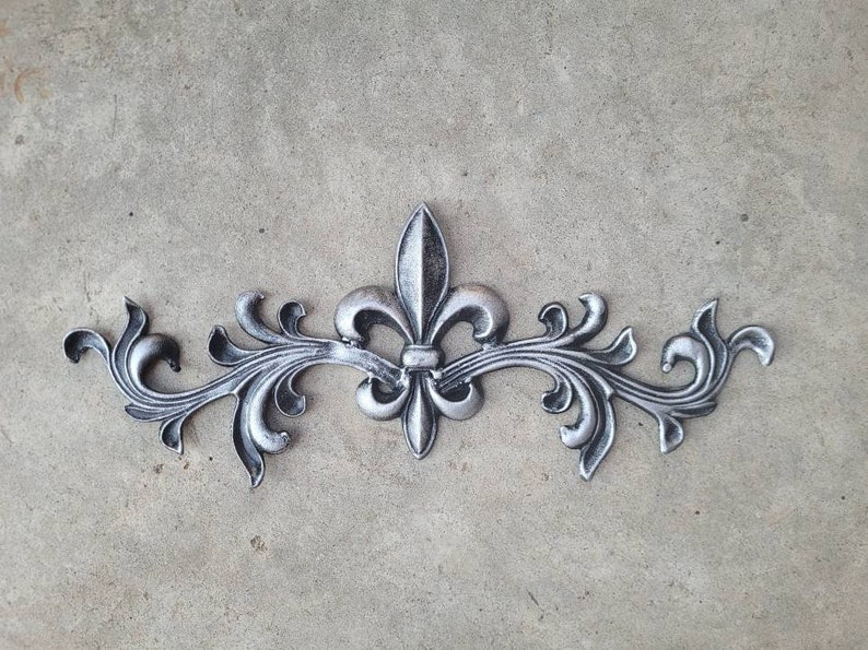 Cast Iron Fleur De Lis Topper PICK YOUR COLOR French Style - Etsy