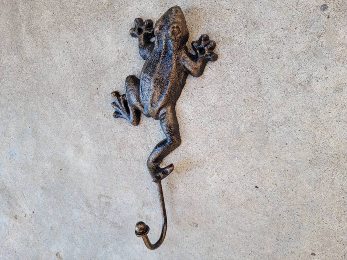 Frog Wall Hook | PICK YOUR COLOR | Cast Iron Wall Coat Rack | Nature ...