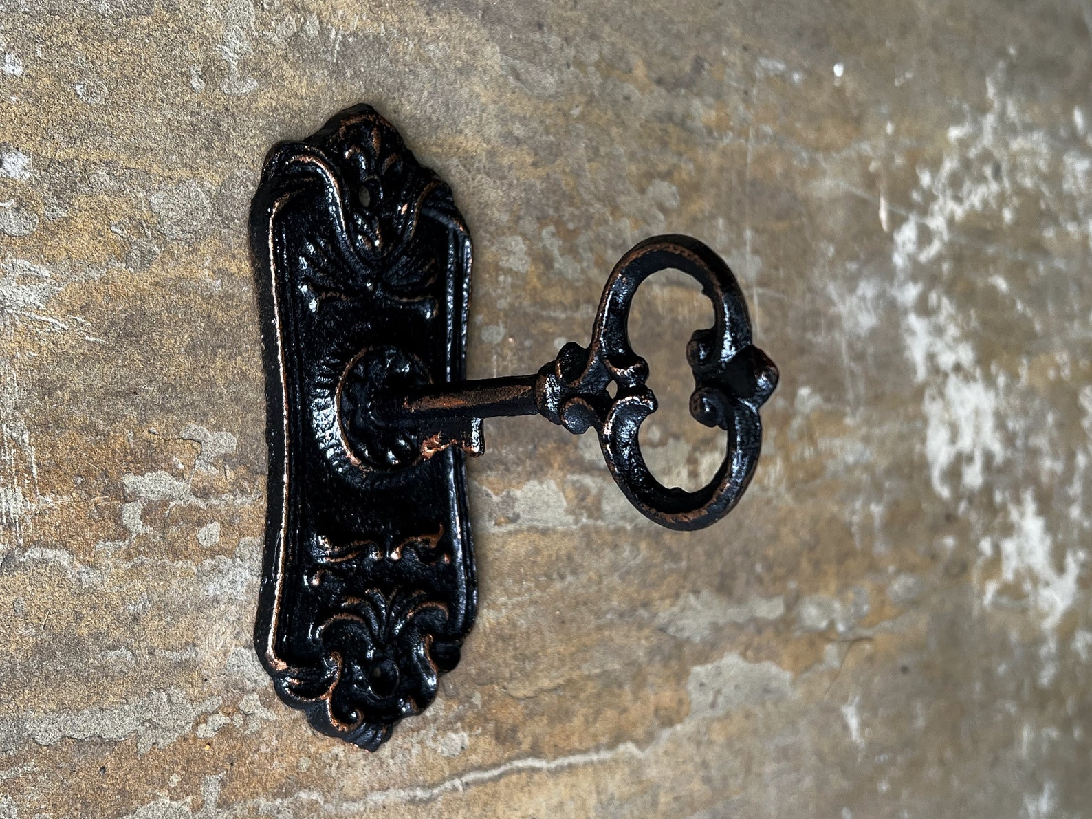 Skeleton Key Wall Hook - PICK YOUR COLOR - Bath Towel Hook, Decorative ...