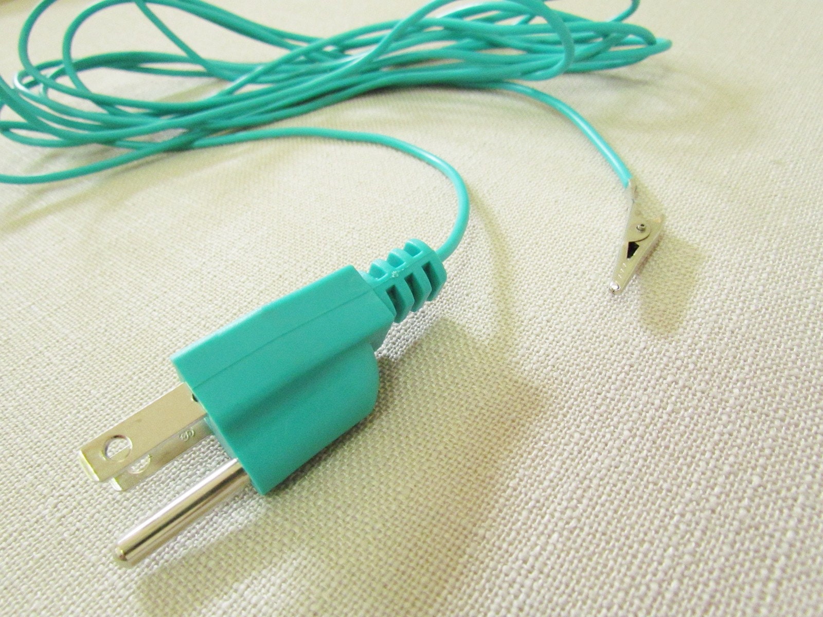 Plug to Gator Grounding Cord make your own earthing mat | Etsy