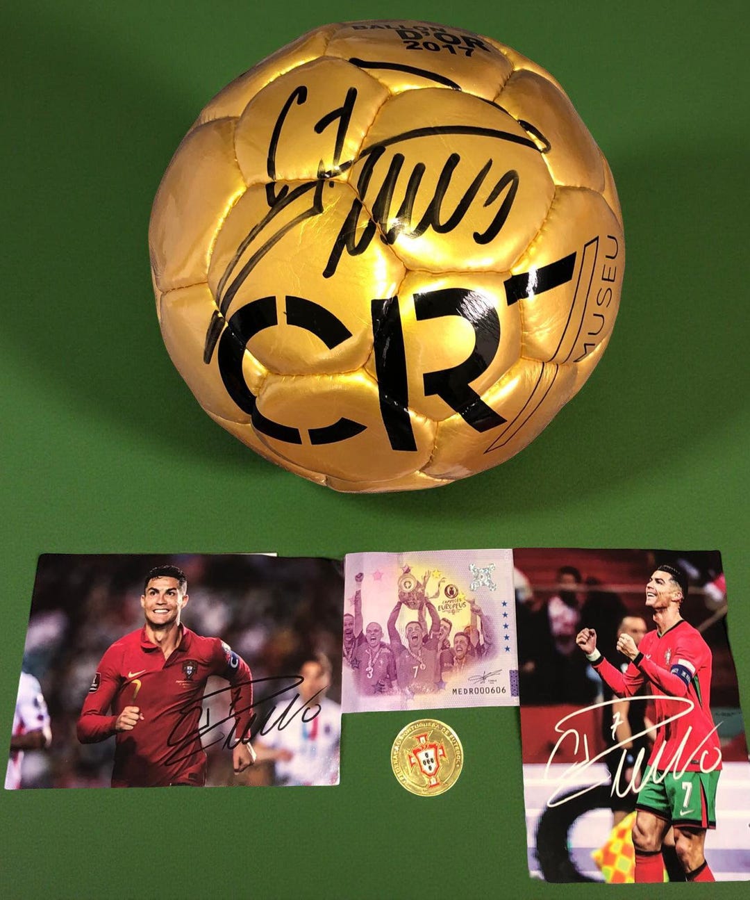CR7 Museum Ball Hand-signed + COA + Photo - Etsy