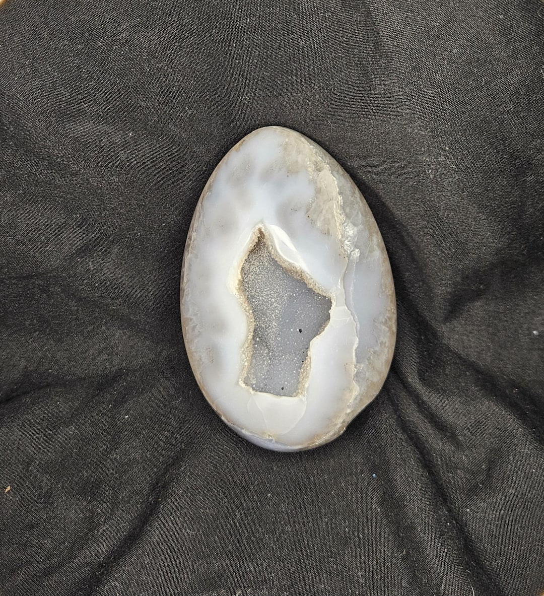 Agate Druze Egg Crystal With Stunning Druzy Crystals and a Beautiful ...