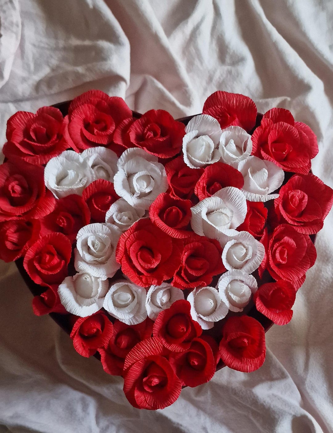 Heart-shaped Box: Crepe Paper Flowers & Kinder Chocolate - Etsy