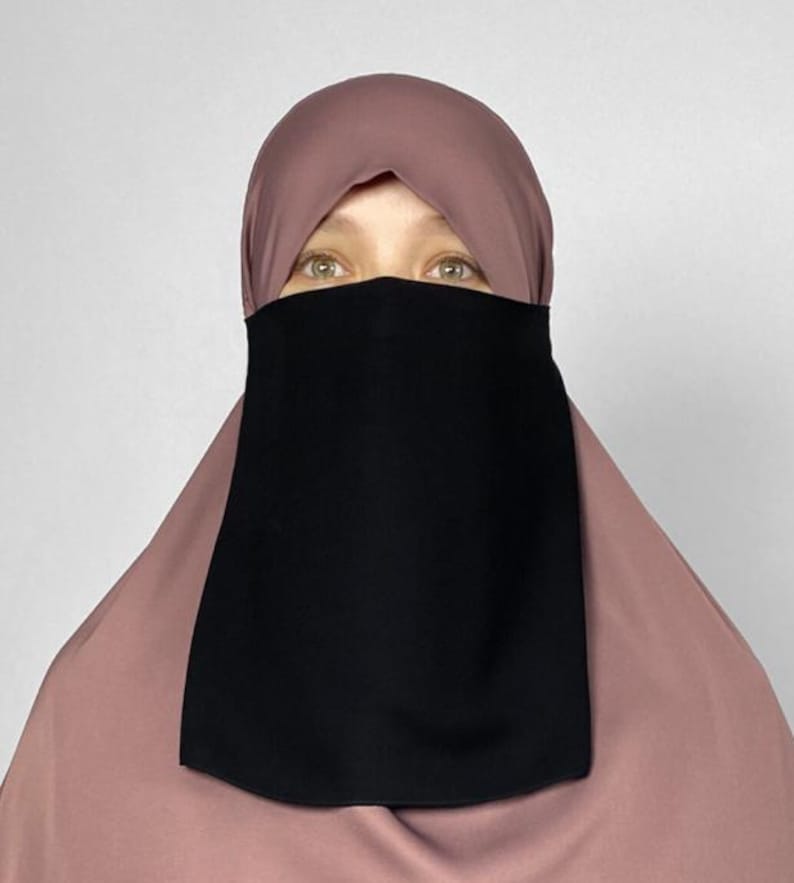 Fabrics Elastic Half Niqab Veil Burka Soft and Comfortable, Different ...