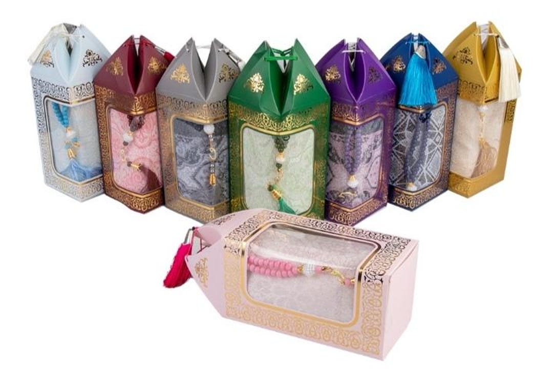 Ideal Gift Plastic Box W Prayer Mat Rugs Janamaz and Tasbeeh Nice ...
