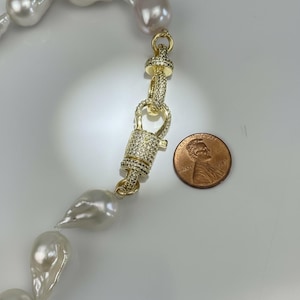 Baroque Pearl Necklace: Gold Pave Lock, Hand-knotted Bridal Jewelry - Etsy