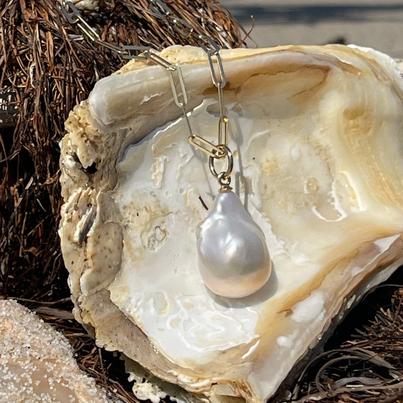 Baroque Pearl Pendant Necklace - Etsy