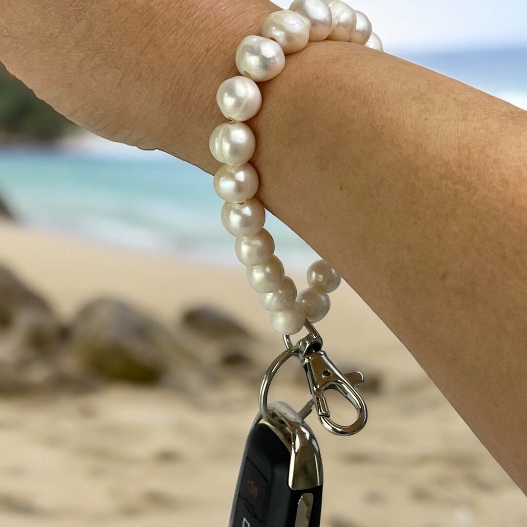 Bracelet Key Holder; Key Holder Pearl Bracelet; Hands-free Key Holder ...