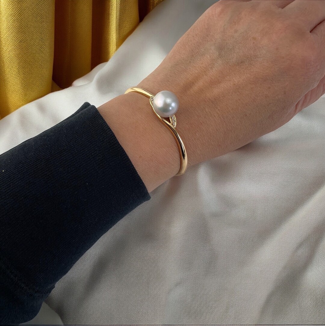 Single Pearl Bangle Bracelet; Gold Bangle With Large Pearl; Pearl Cuff ...