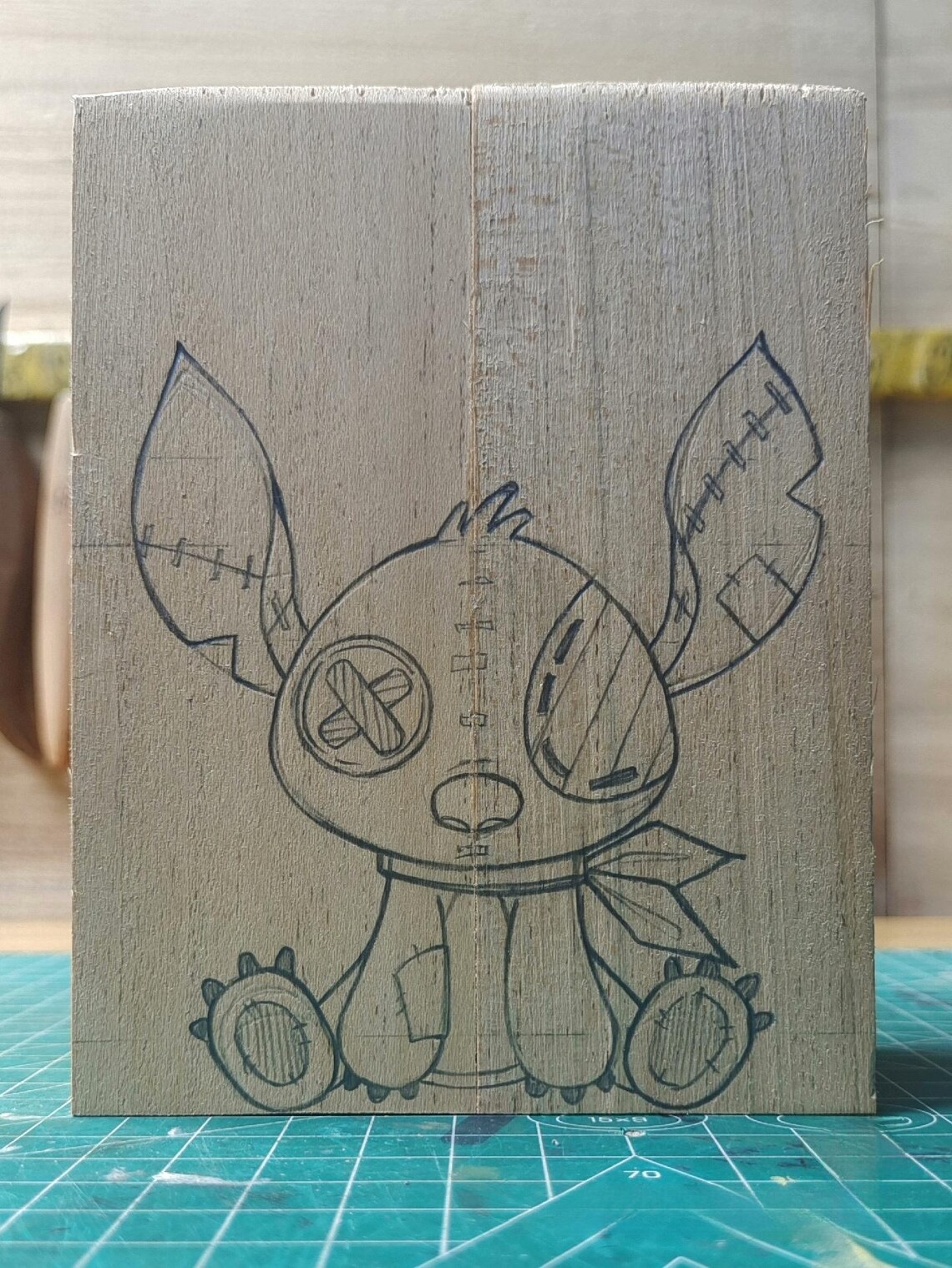 Stitch-inspired Hand-carved Linde Wood Figurine, Vibrant Dual-tone ...