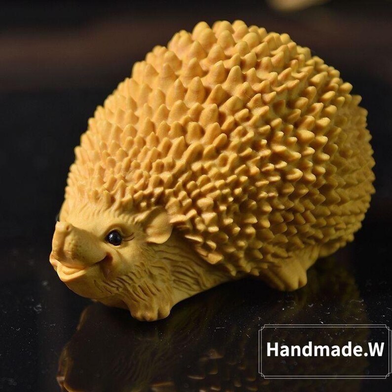Hand-carved Boxwood Hedgehog Figurine - Mini Rustic Sculpture - Etsy
