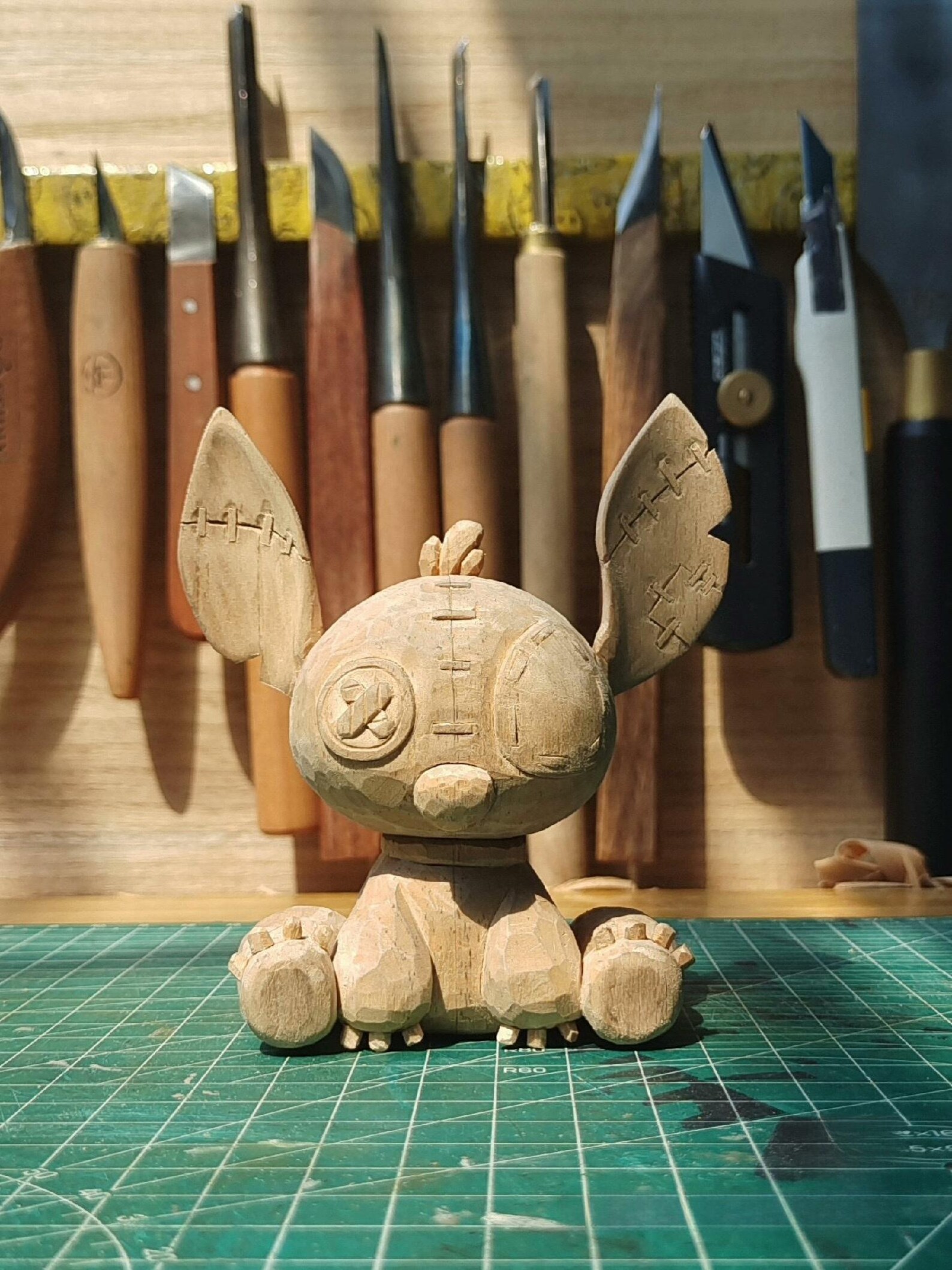 Stitch-inspired Hand-carved Linde Wood Figurine, Vibrant Dual-tone ...