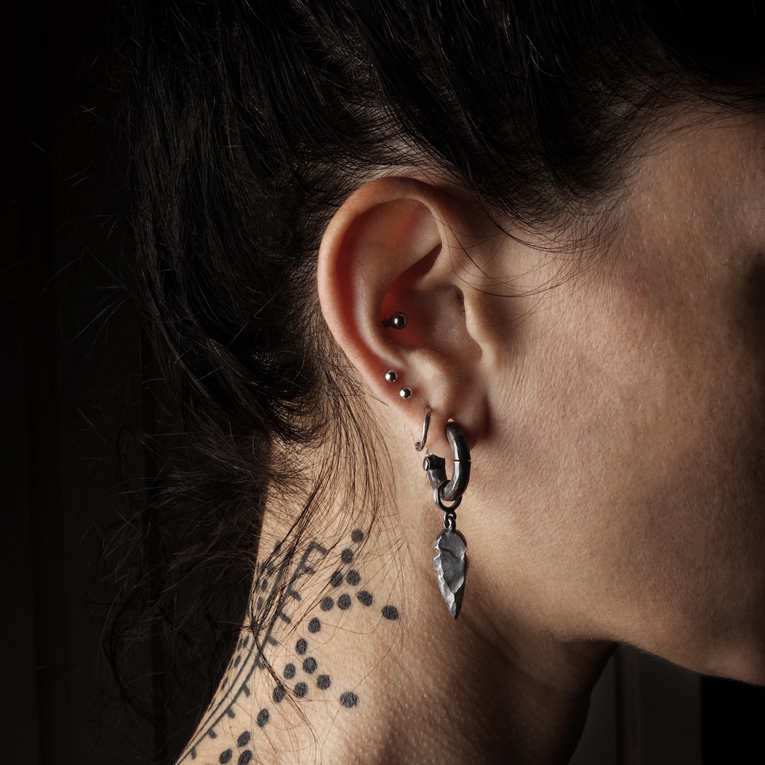 Black Silver Arrowhead Ear Weights Hoops for Stretched Ears 3mm (8g ...