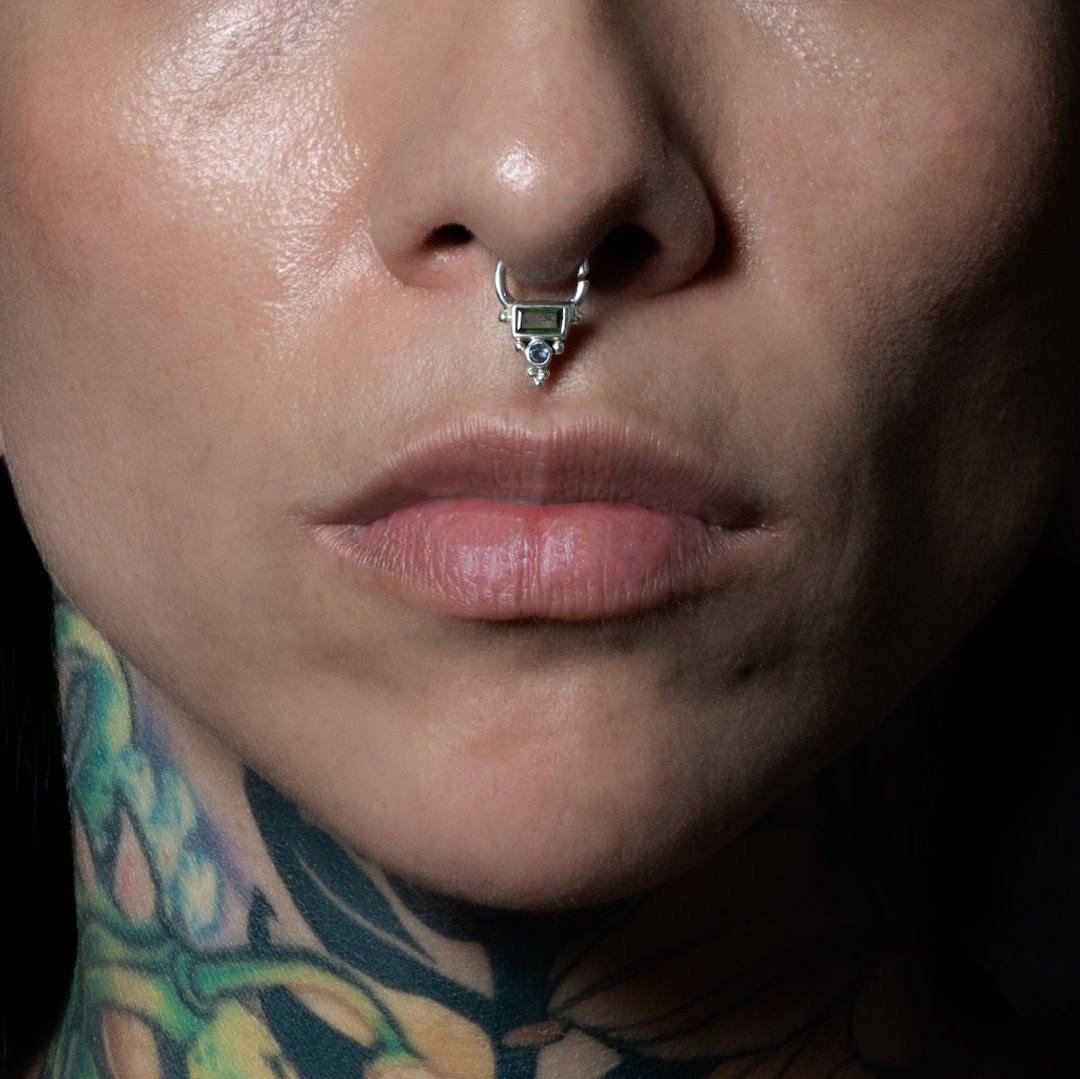 Jaya Silver Septum Ring With Gemstones, 1.2mm/16g Seamless Piercing ...