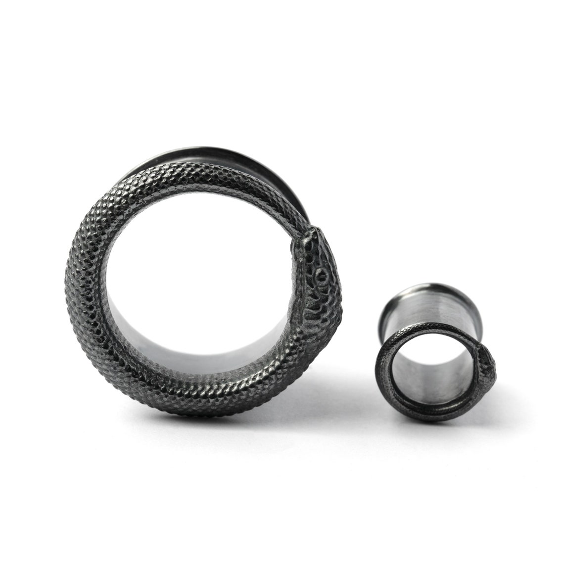 Ouroboros Black Silver Ear Tunnel, Snake Plug Tunnels Gauges 8mm/0g ...
