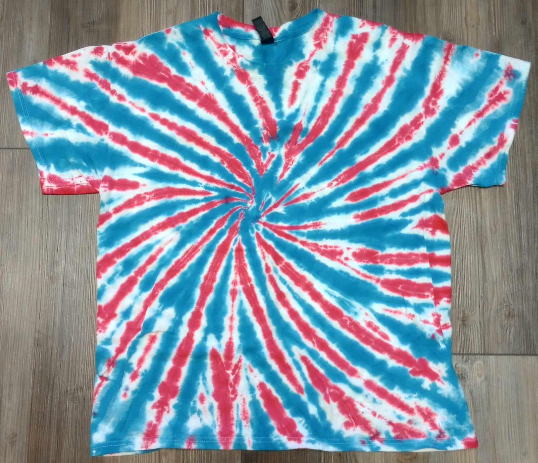 Red and Blue Spiral Tie-dye T-shirts - Etsy