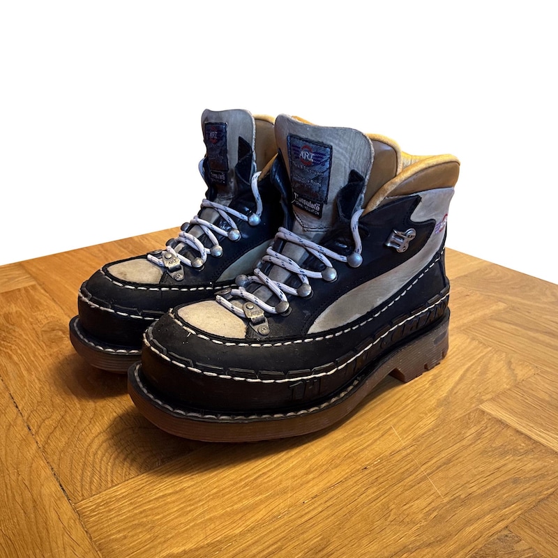 Vintage Art Company Shoes - Etsy UK
