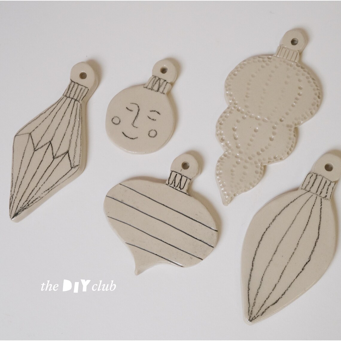 Chrismas Ornaments Pottery Template - Ceramic Baubles: DIY Xmas Decor ...