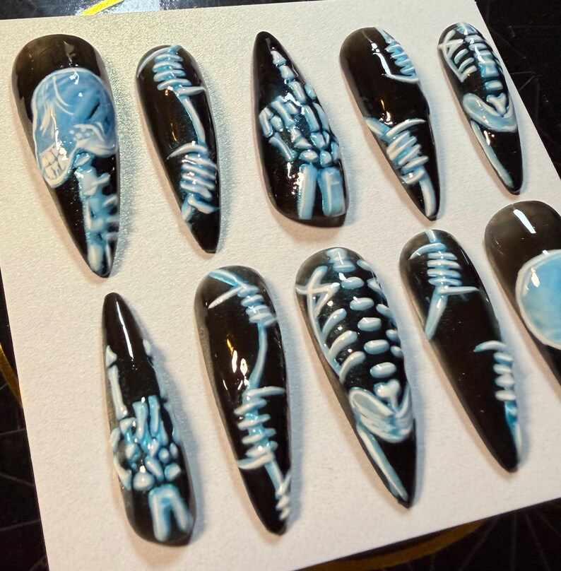 Bones & Barbed Wire Presson Nails-3d Nails,skeleton Press on Nails - Etsy