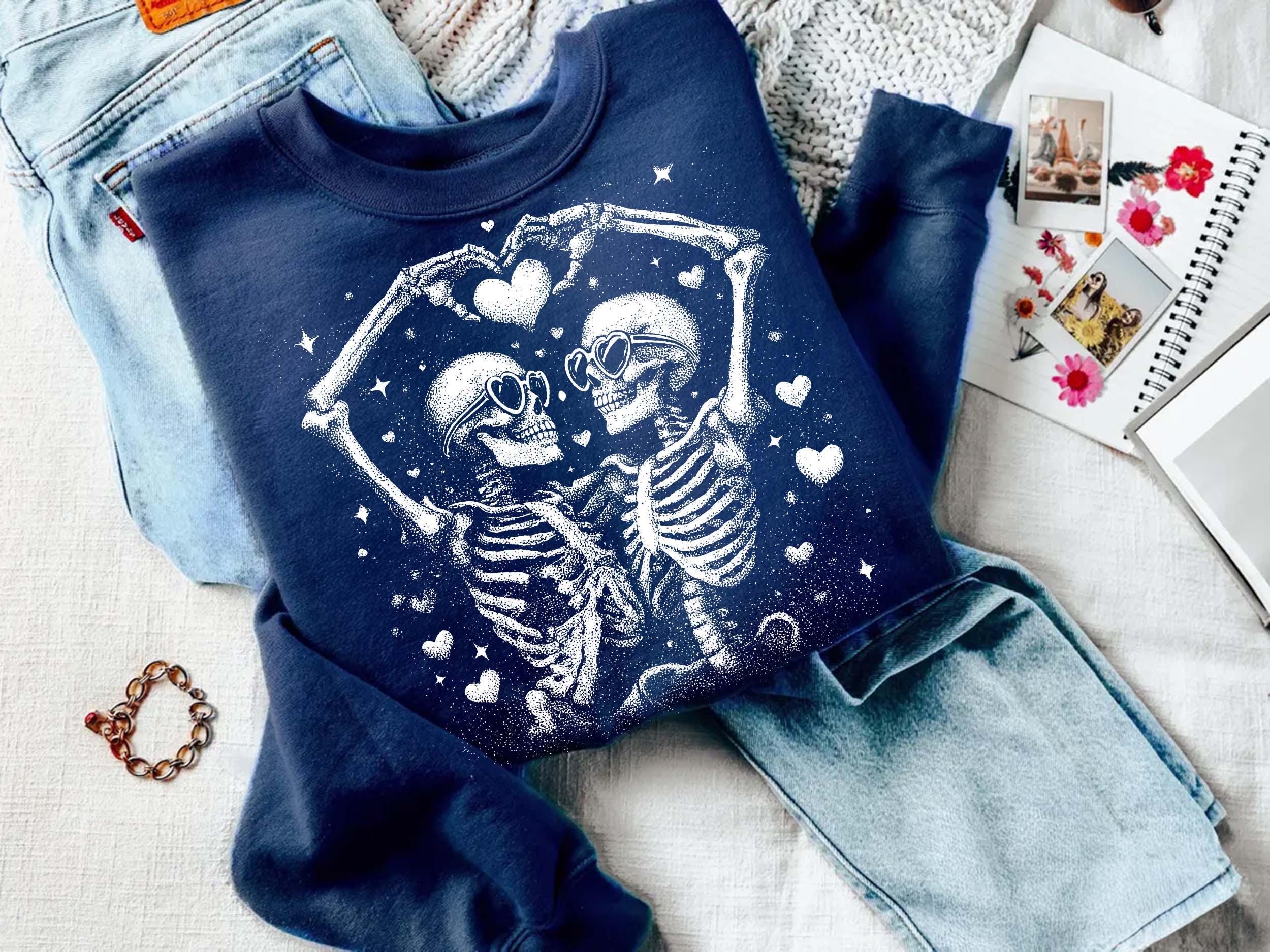 Valentine Skeleton Couple PNG, Love Skeletons Heart Hands PNG, Romantic ...