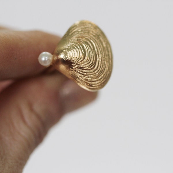 Sea Shell Hair Clips - Etsy