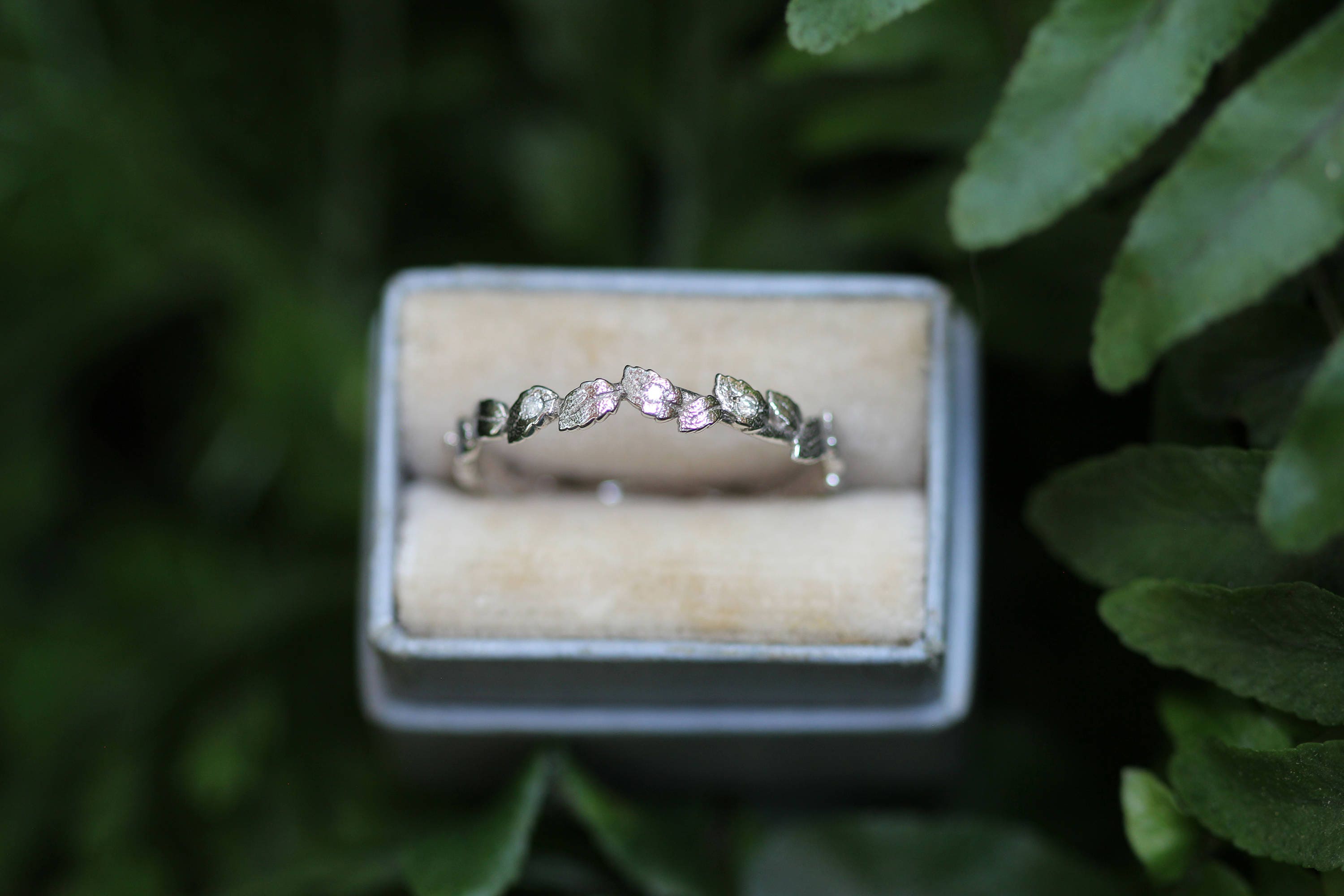 Laurel Wreath Diamond Ring Floral Wedding Band Unique Gold | Etsy