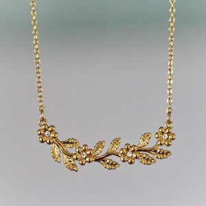 Robin Necklace, Dainty Floral Laurel Olive Leaf Charm Delicate Chain ...