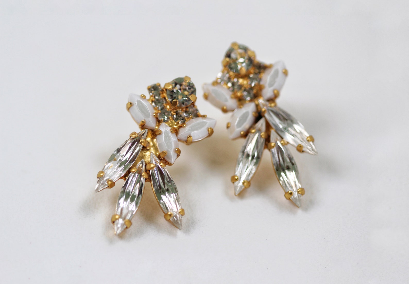 Vicky Pearls Crystals Clusters Earrings Bridal Stud Earrings - Etsy
