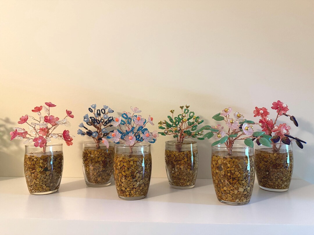 Mini Beaded Flowers (6 Available Colors) - Etsy