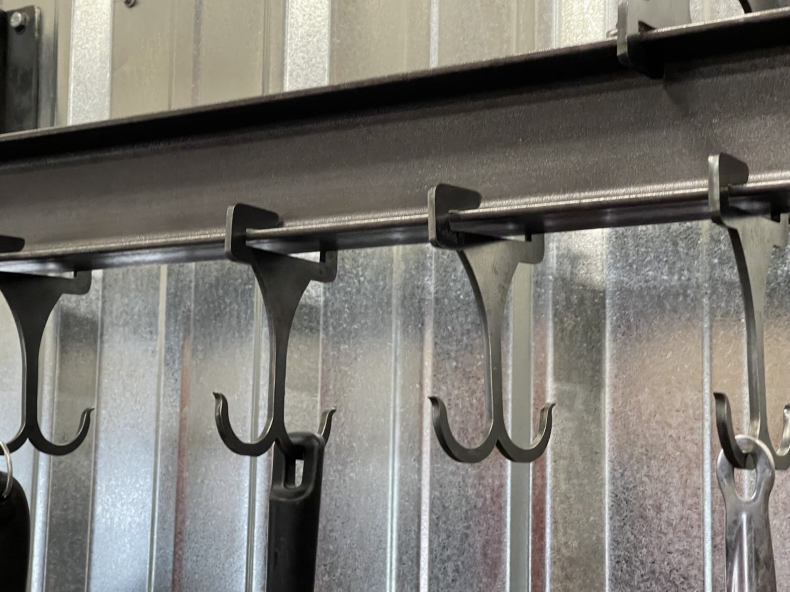 Wall Mount Industrial Steel I Beam Pot Rack Heavy Duty Double Sliding ...