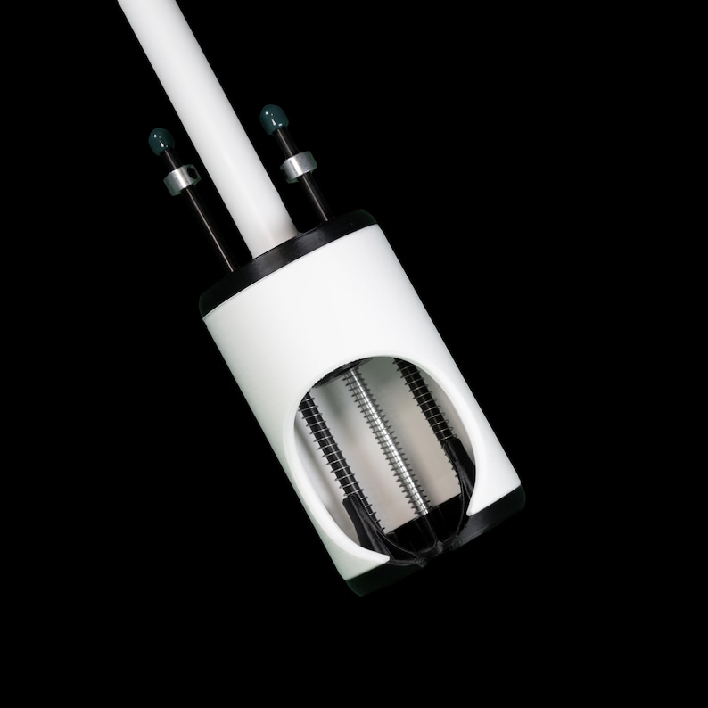 Tee Pal Pro Golf Ball Teeing Device W/2 Magnetic Tee Height Probes for ...