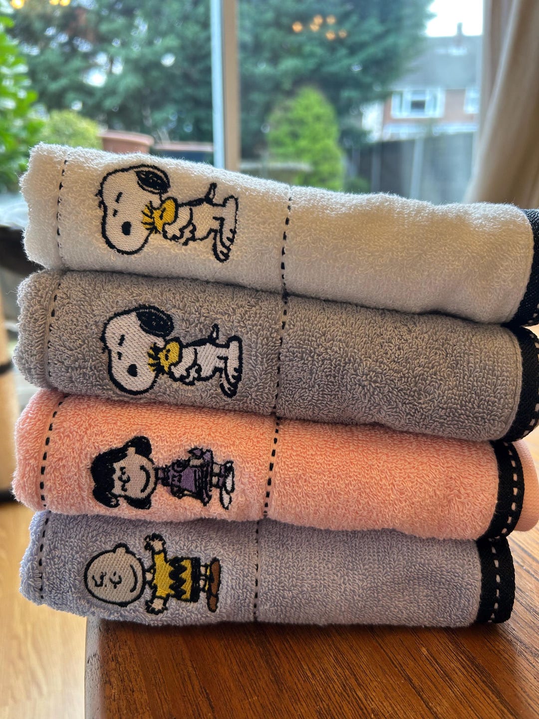 4 Colours of Cute Snoopy Daily Life Towel, Perfect Gift for Snoopy ...