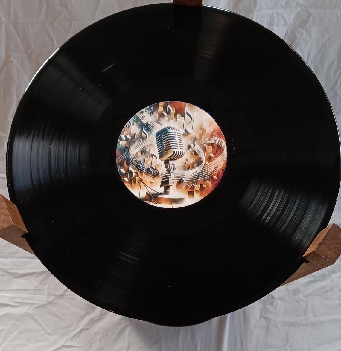 Record Table, Two Shelf LP Retro Record Side Table, Vintage Microphone ...