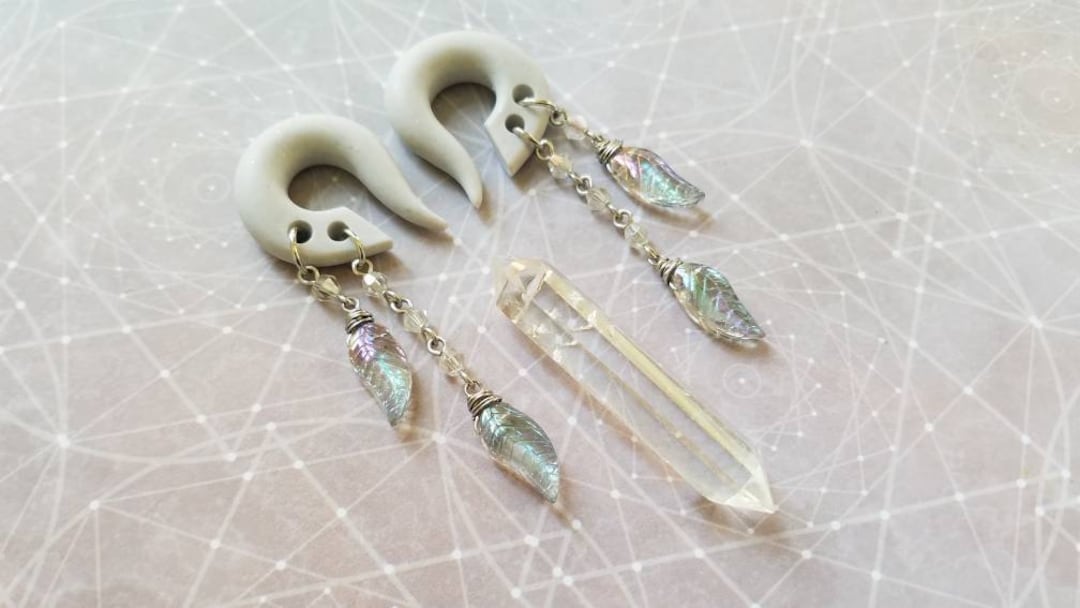 Iridescent Angelic Feather Drop Gauges // Silver Dangle Plugs - Etsy