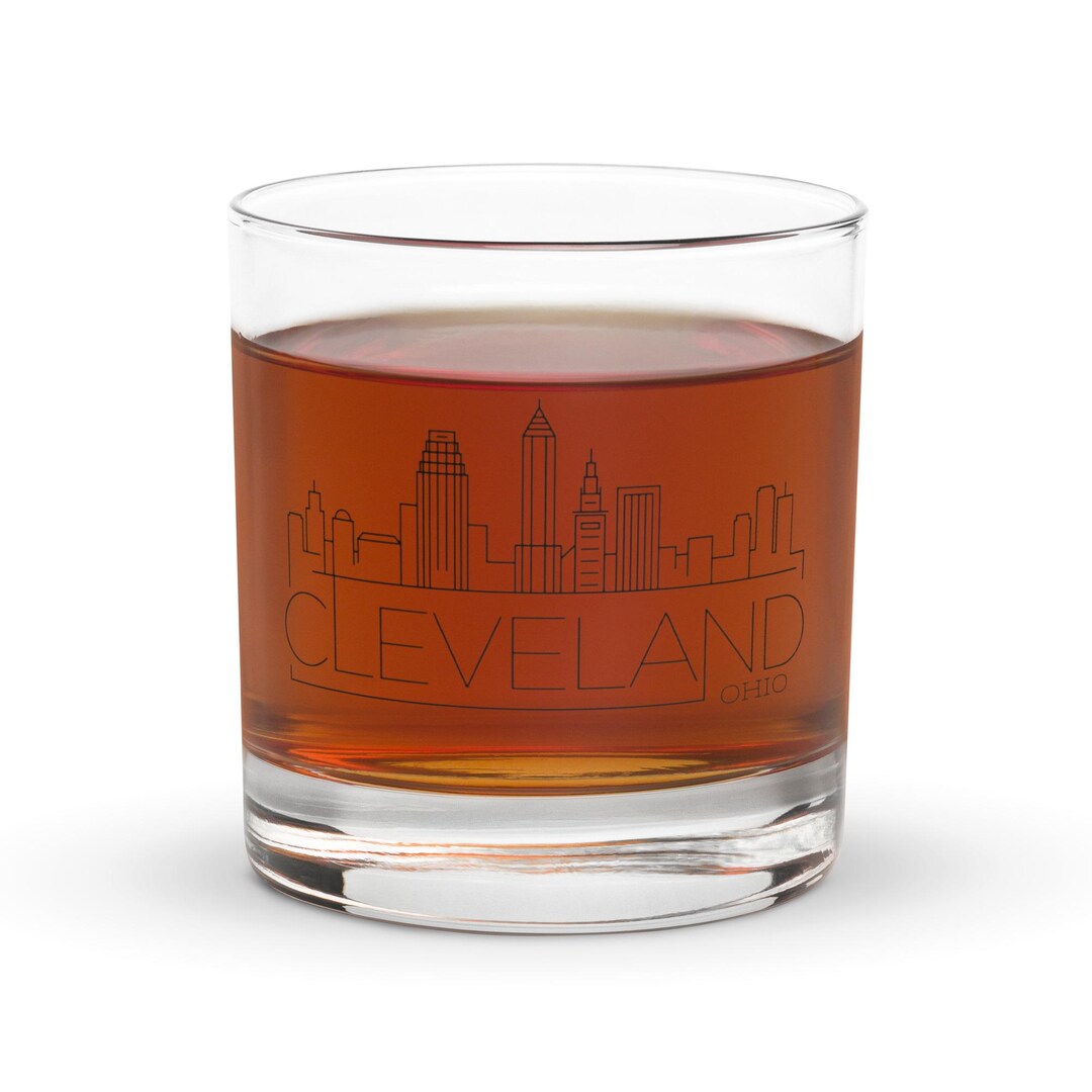 Cleveland Ohio Skyline Whiskey Glass: CLE Cityscape Souvenir - Etsy