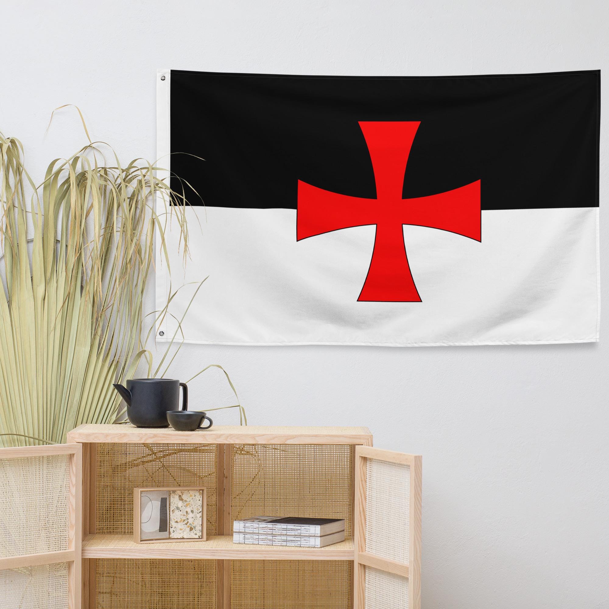 Knights Templar Flag - Temple of Solomon the Crusades Christian Flag ...