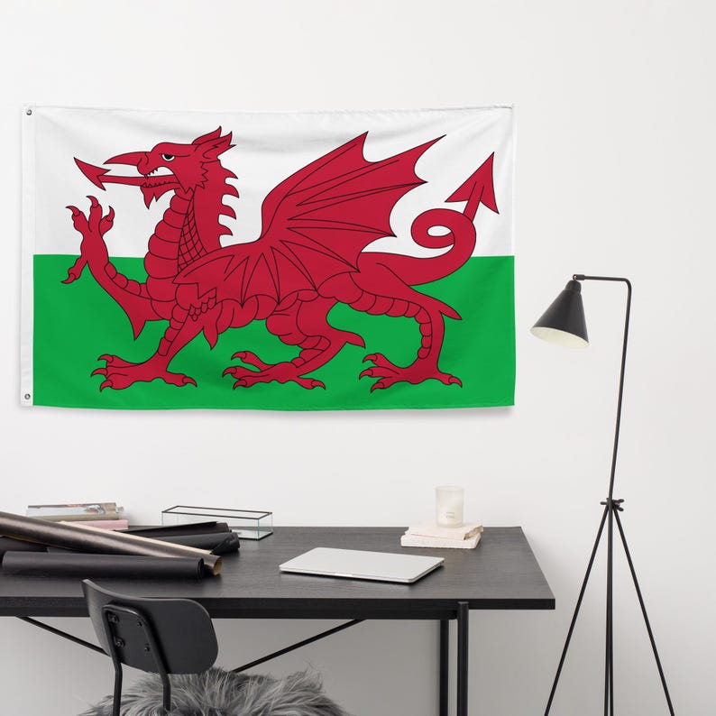 Wales Flag - Welsh Red Dragon Flag - Patriotic Welsh United Kingdom ...