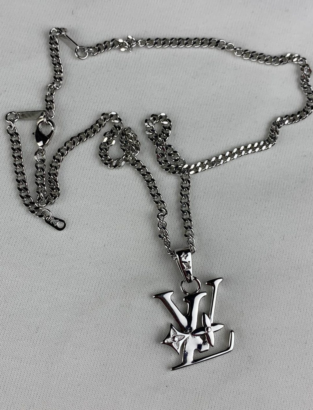 Louis Vuitton Silver Curb Chain LV Monogram Necklace - Etsy